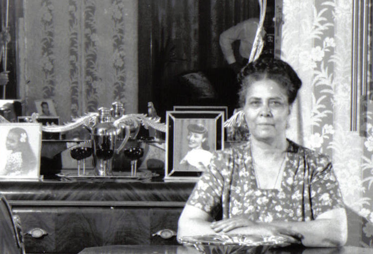 Loving in Deed | Buffalo AKG Art Museum